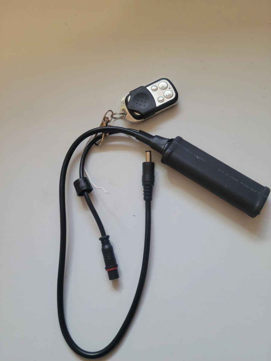 KEY FOB CONTROLLER FOR C8 RECHARGEABLE ENGINE BAY KIT ONLY